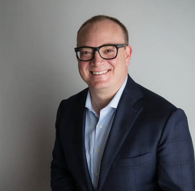 Oral Surgeon Aurora CO | Oral Surgery | Saddle Rock Institute